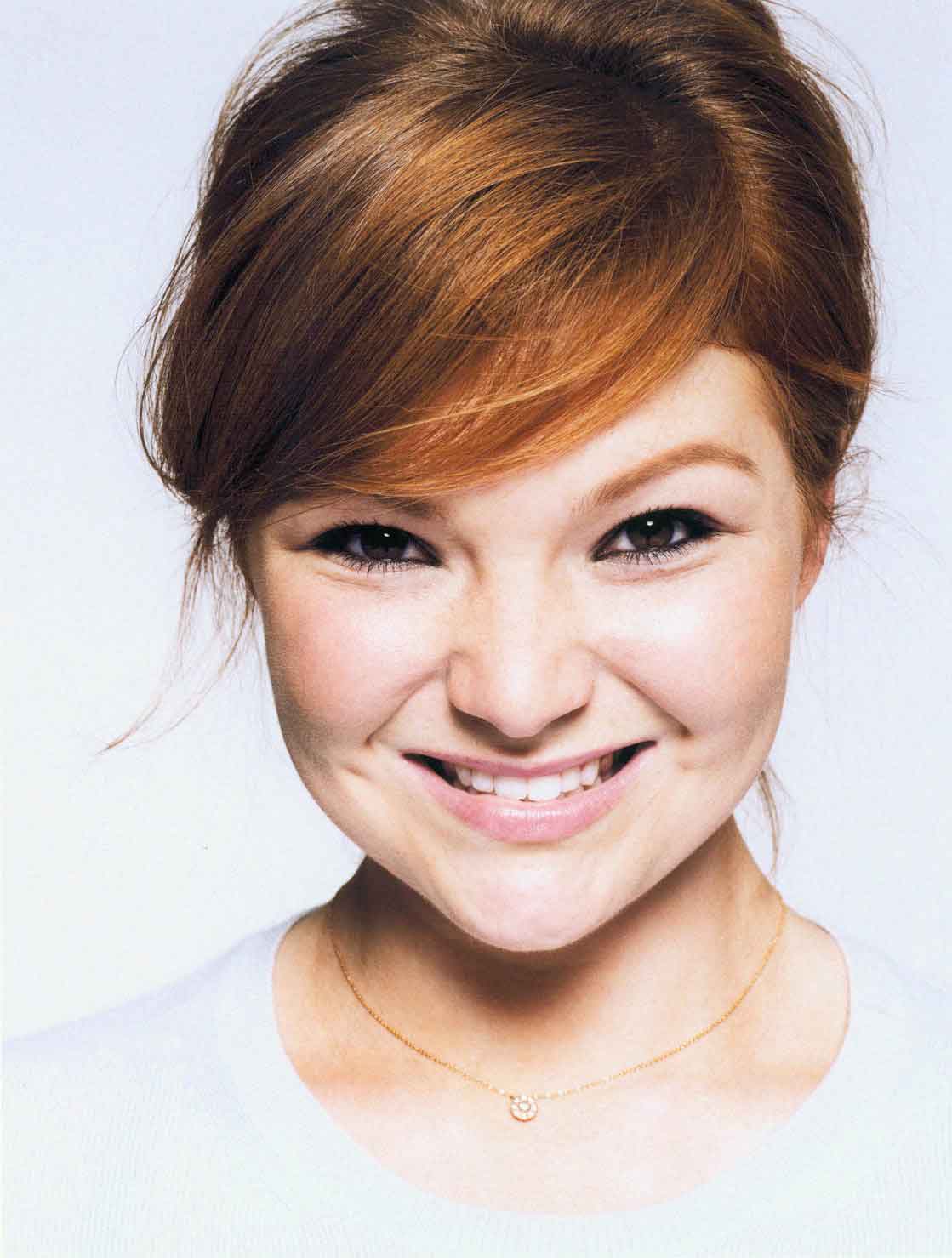 Ashley Rhodes's Instagram, Twitter & Facebook on IDCrawl